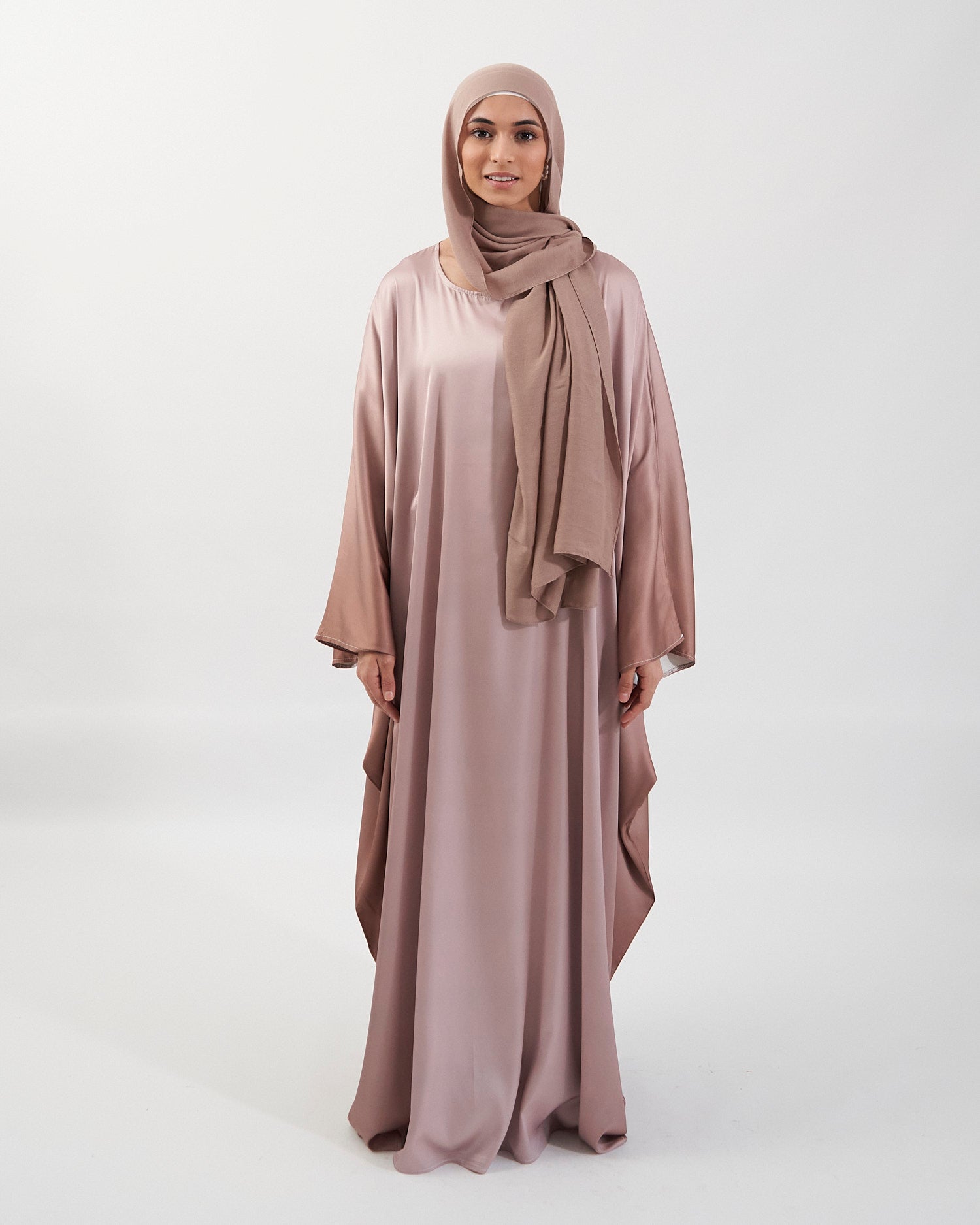 Fajr Noor | Abayas, Hijabs, Books and more...
